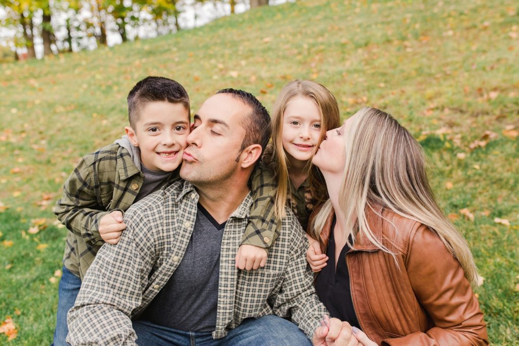 The Nesselroad Family | Fall Family Session - Andrea Cooper Photography