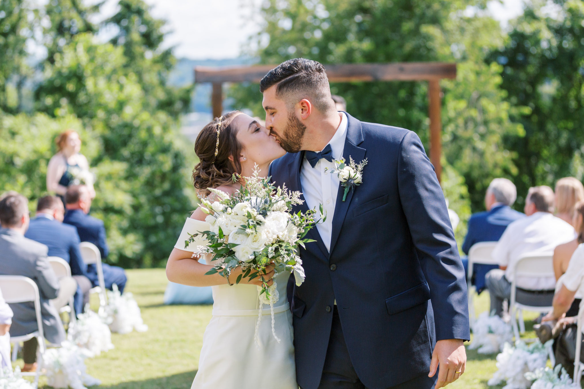 How I Photograph a Wedding Ceremony - andreacooperphotography.com